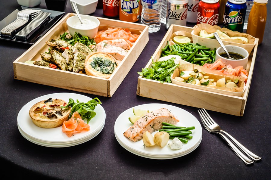 Classic fork Buffet 4 – Made Catering